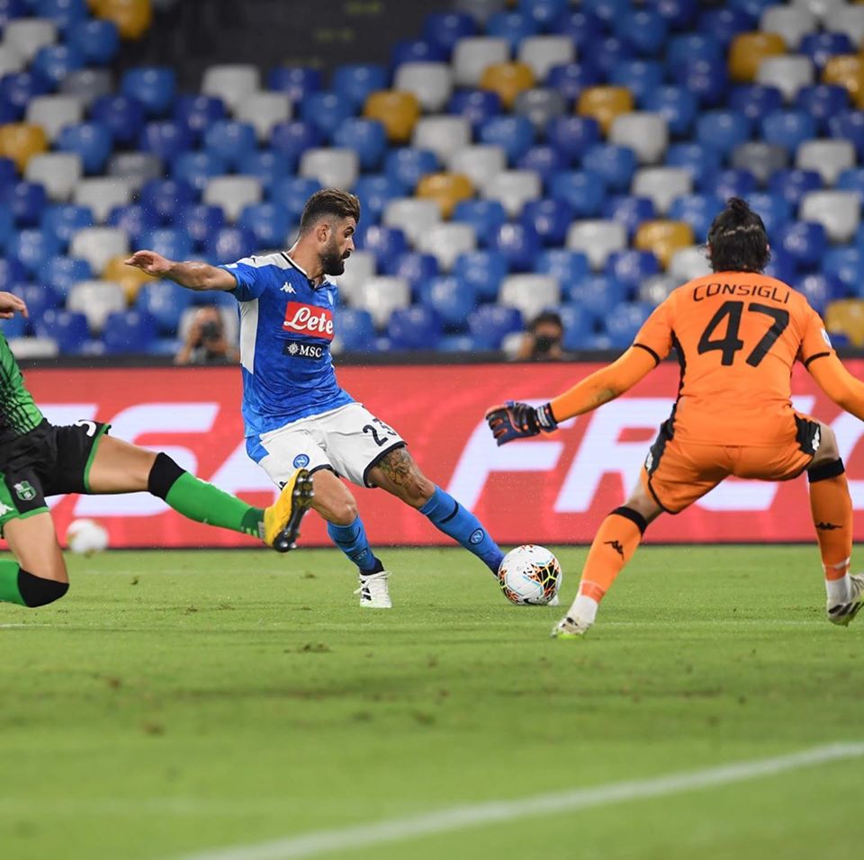 Napoli-Sassuolo 2-0, succede di tutto: gol di Hysaj e 4 reti annullate ... Napoli-Sassuolo 2-0, succede di tutto: gol di Hysaj e 4 reti annullate ...